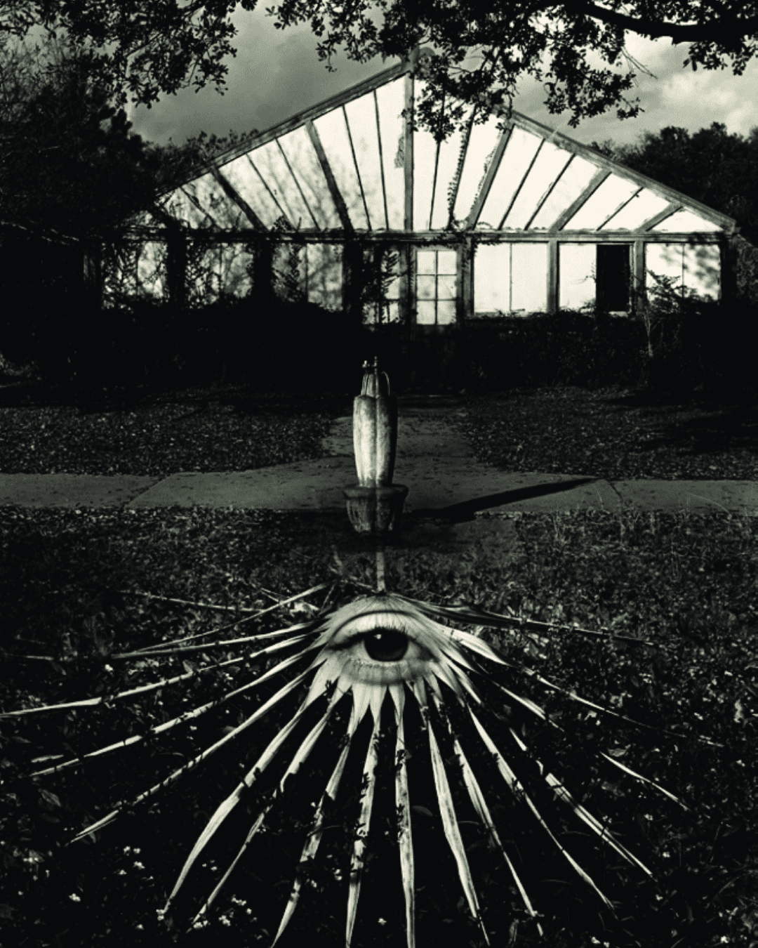 Jerry N. Uelsmann: The Dark Surrealist of Photography - vowi