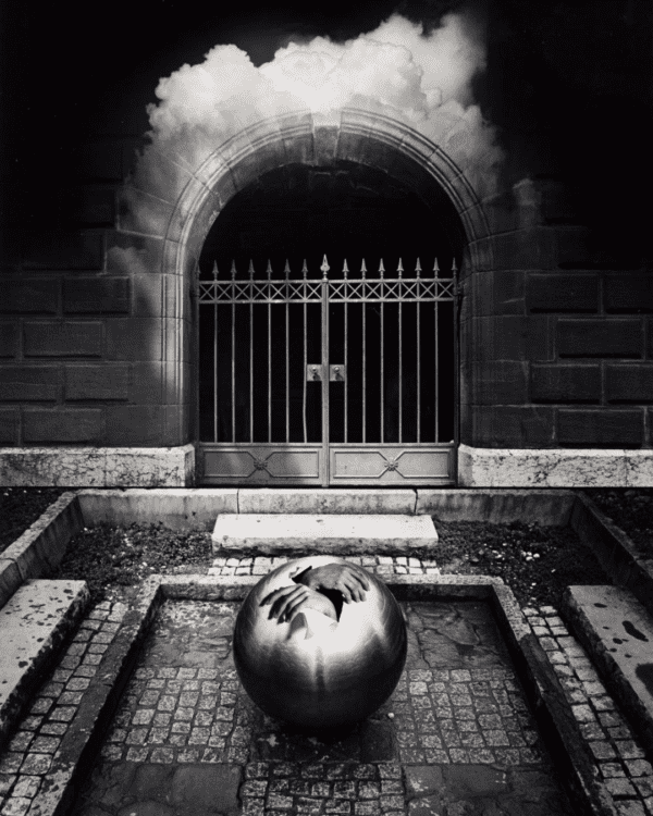 Jerry N. Uelsmann: The Dark Surrealist of Photography - vowi